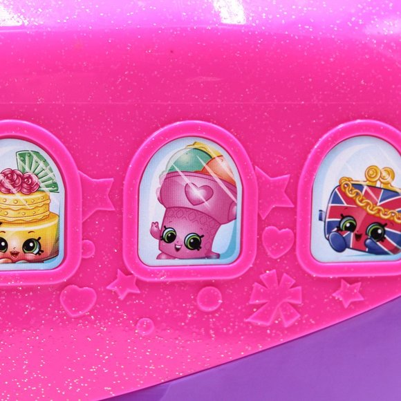 Shopkins | Toys | Shopkins Season 8 World Vacation Skyannas Jet ...